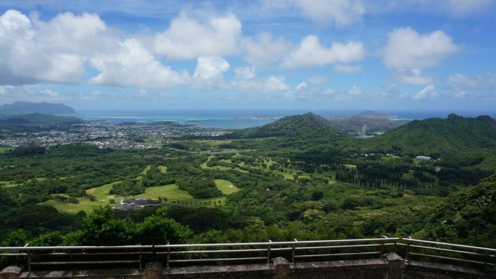 Travel To Honolulu - Wander Without A Map - Travel Lifestyle Blog
